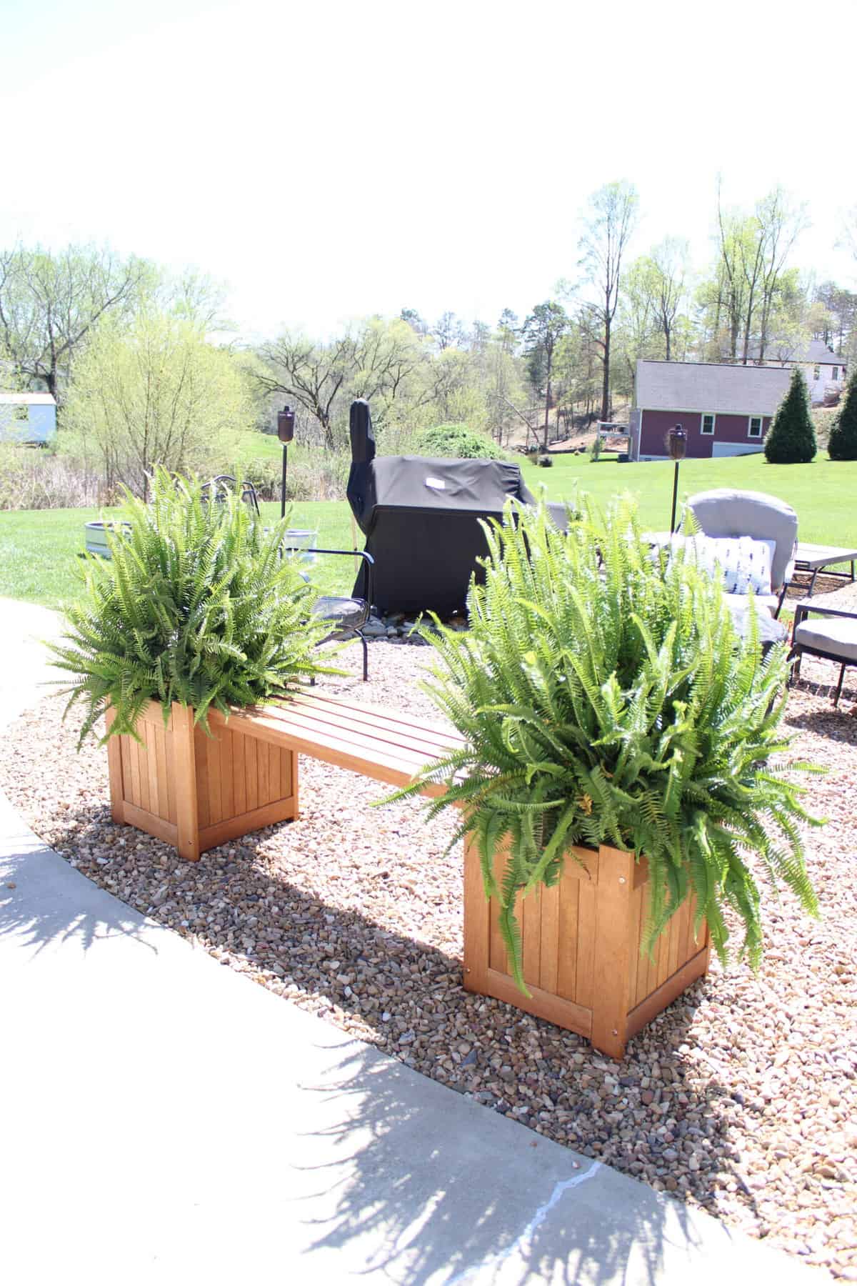 Planter Bench Ideas - Mornings on Macedonia