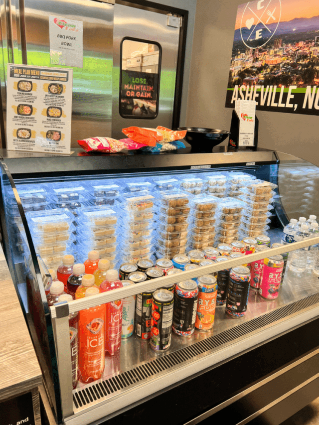 Clean Eatz Meal Plan Review - Mornings on Macedonia