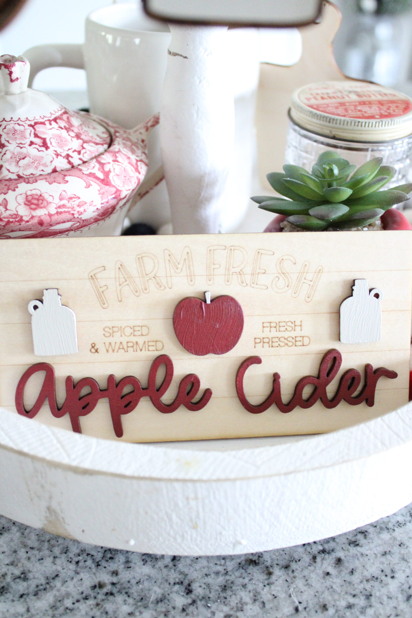 Apple Kitchen Ideas - Mornings on Macedonia